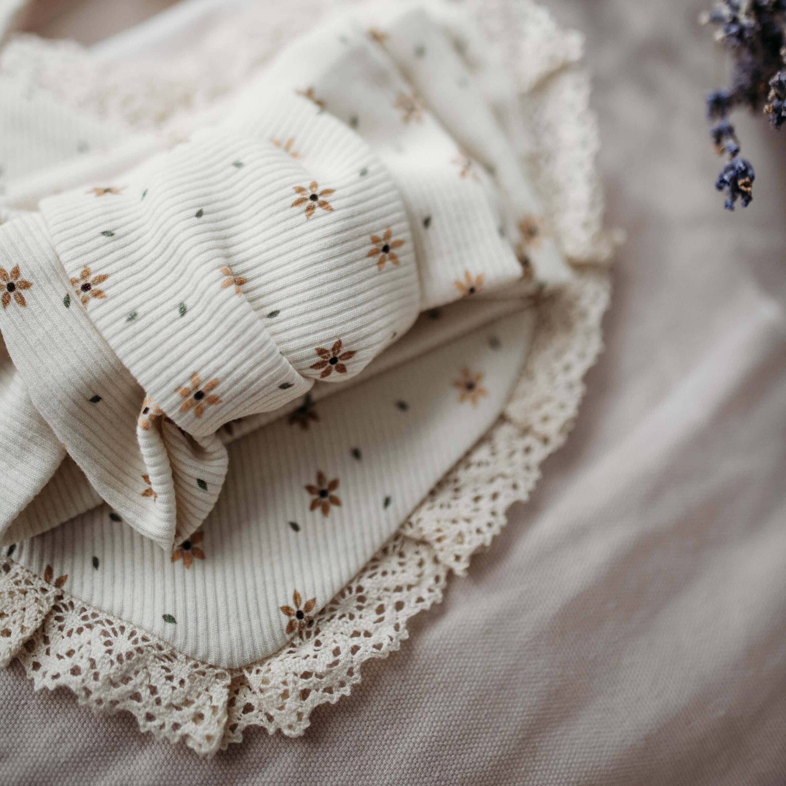 Nestašna Hana Set - Madrine